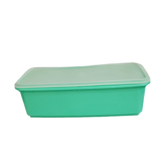 Tupperware | Dining | Vintage Tupperware Green Bread Celery Keeper 7826 ...
